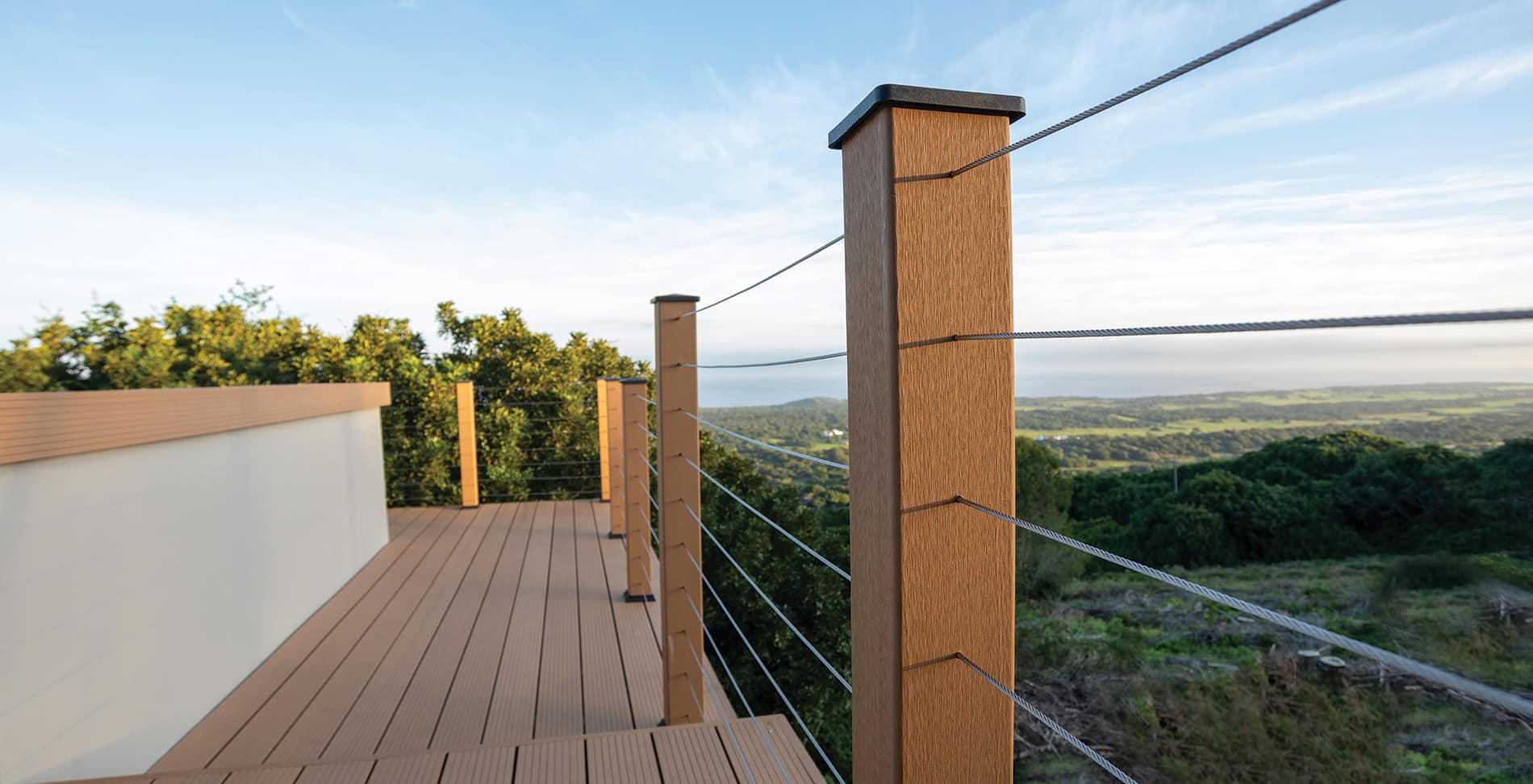 Railing for Composite Decks | Rails for Outdoor & Indoor Decking